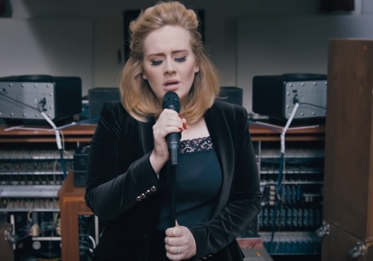 Adele Sings Incredible Live Take Of 'When We Were Young'