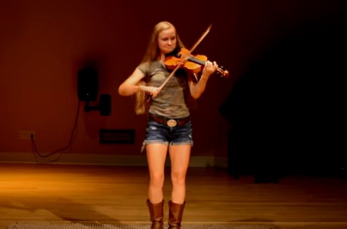 Girls impressive foot skills take her fiddle playing to the next level